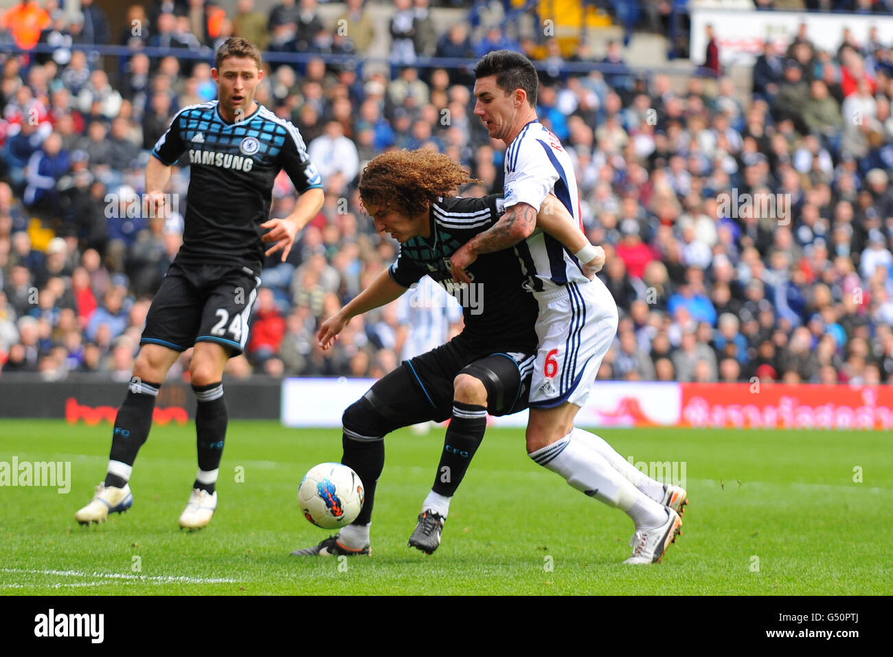 West Bromwich Albion's Liam Ridgewell and Chelsea's David Luiz Stock ...
