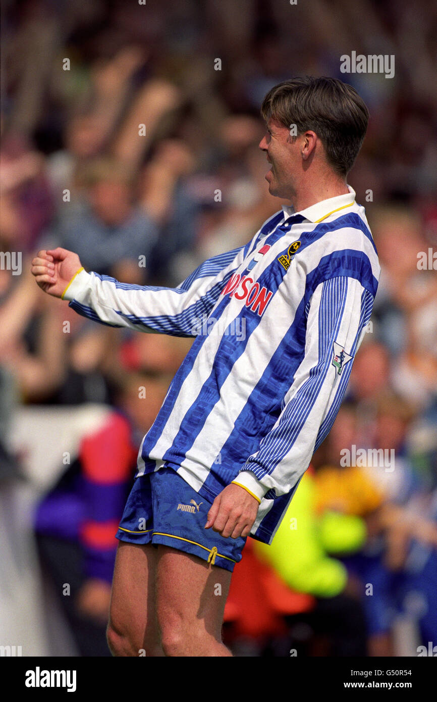 Soccer uefa intertoto cup sheffield hi-res stock photography and images ...