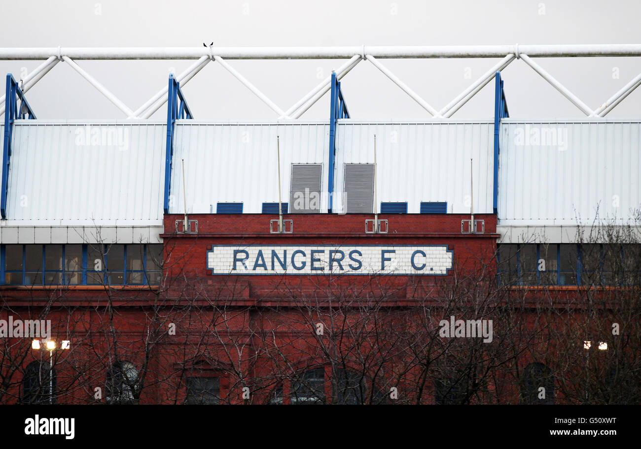 Soccer rangers in administration ibrox stadium hi-res stock photography ...