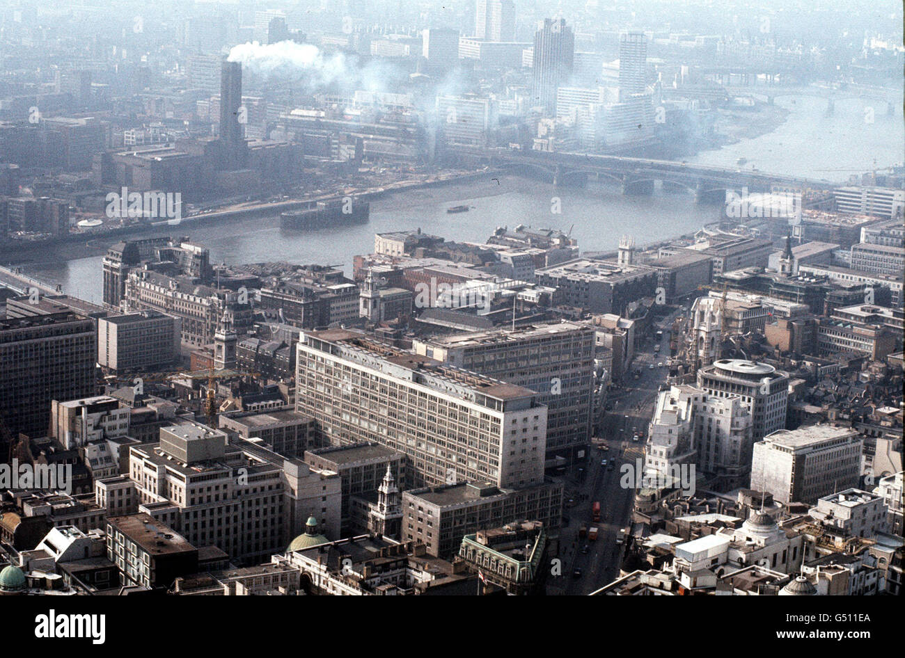 Blackfriars bankside power station hi-res stock photography and images ...