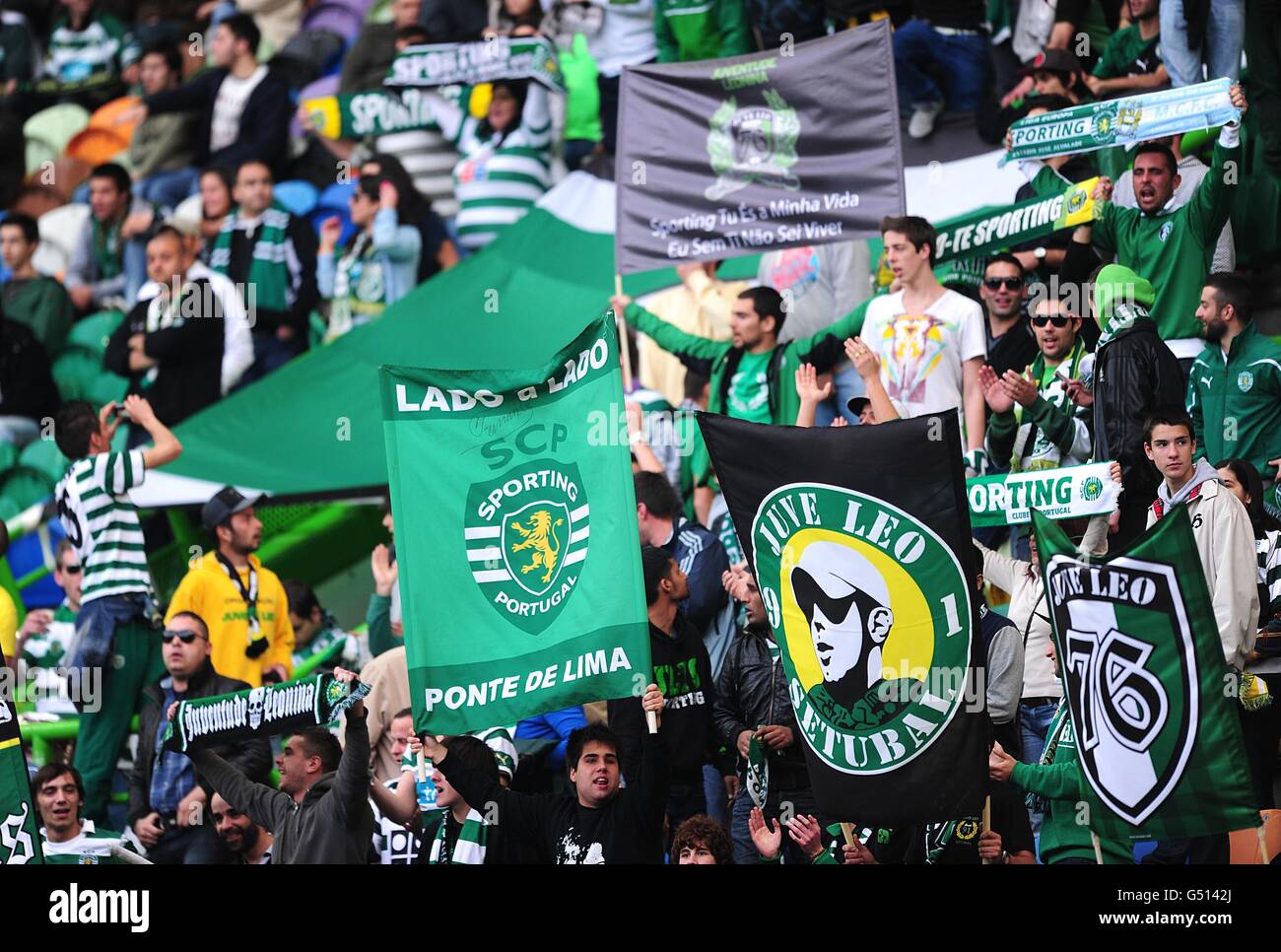 Sporting lisbon fans in the stands hi-res stock photography and images ...