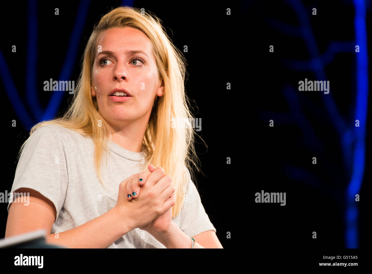 Sara pascoe 2016 hi-res stock photography and images - Alamy