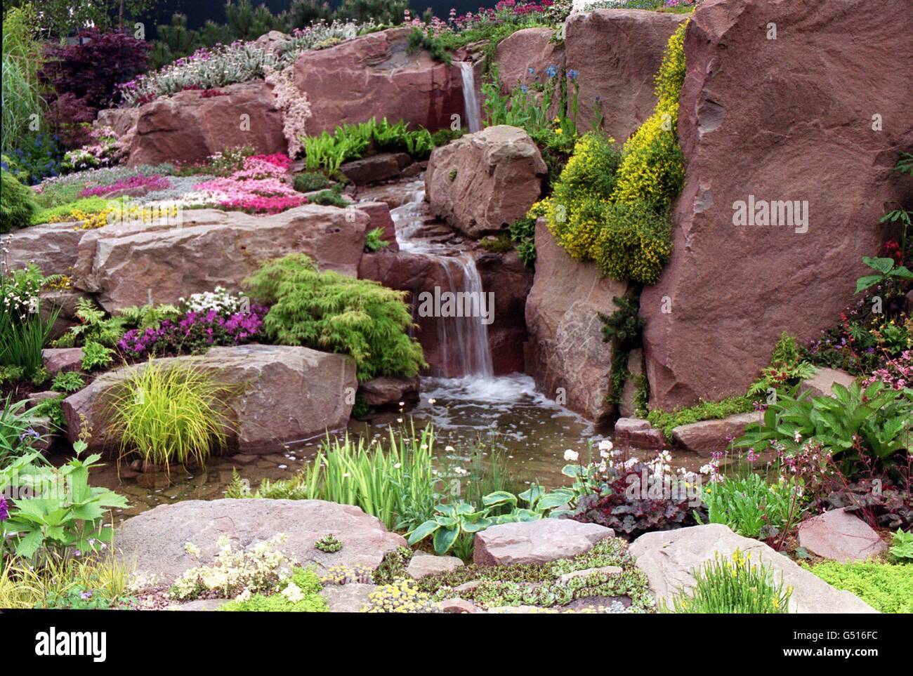 Alpine garden society hi-res stock photography and images - Alamy