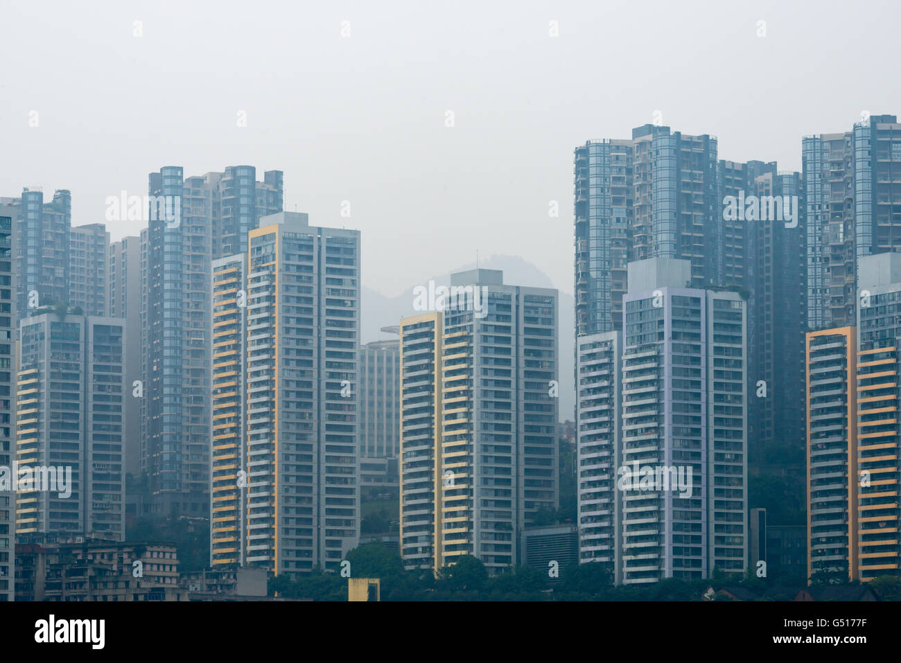 China, Chongqing, high-rise frontage at Yangtze Stock Photo - Alamy