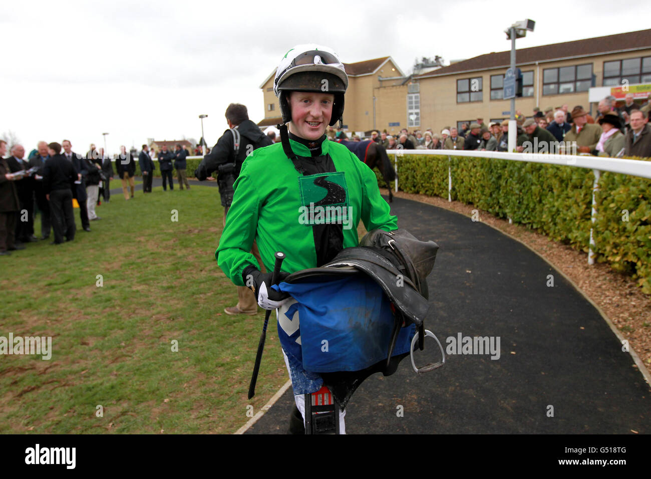 Wincanton horseracing hi-res stock photography and images - Alamy