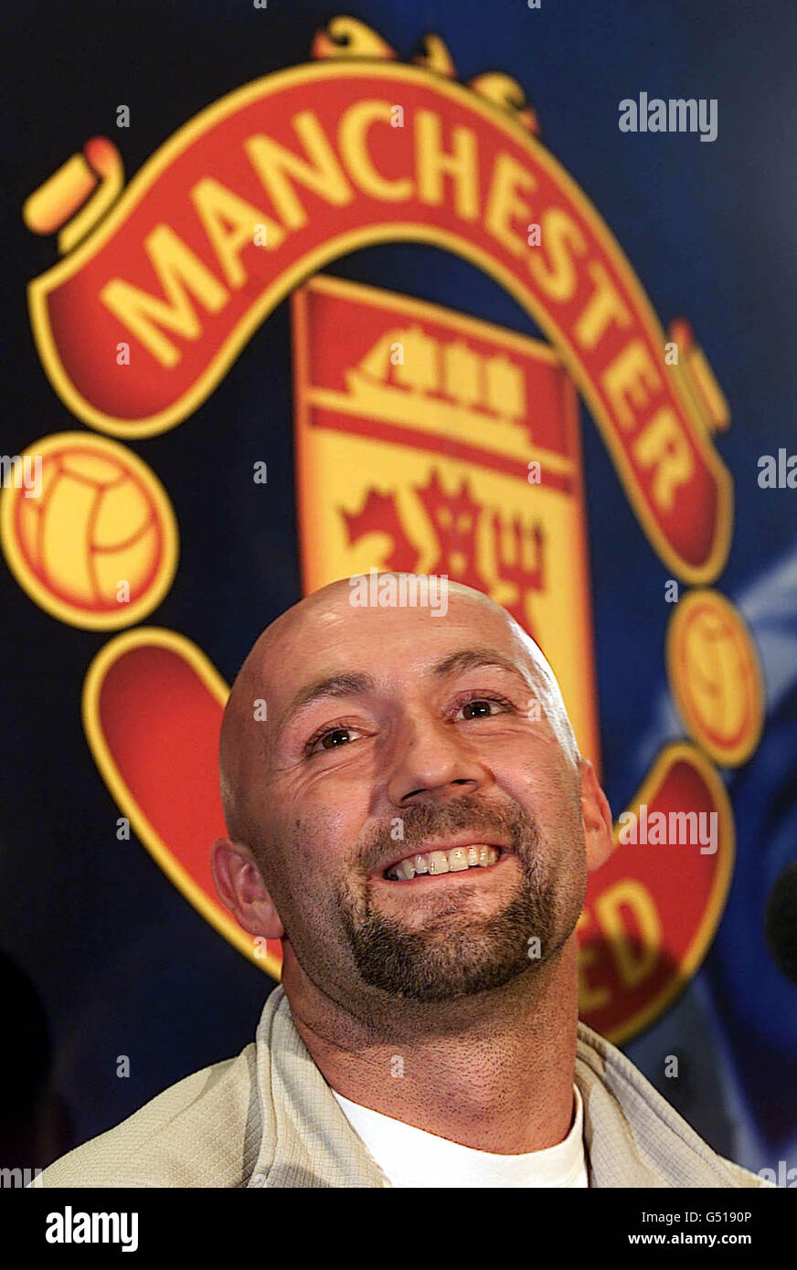 French international goalkeeper Fabien Barthez during a press ...