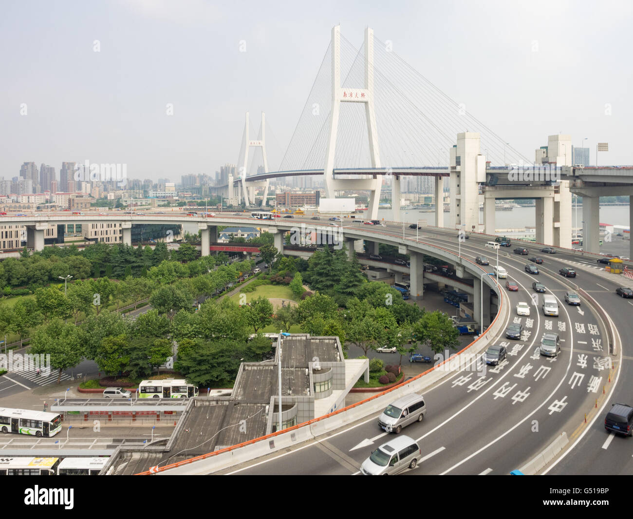 China, Shanghai, spiral to Nanpu Bridge Stock Photo - Alamy