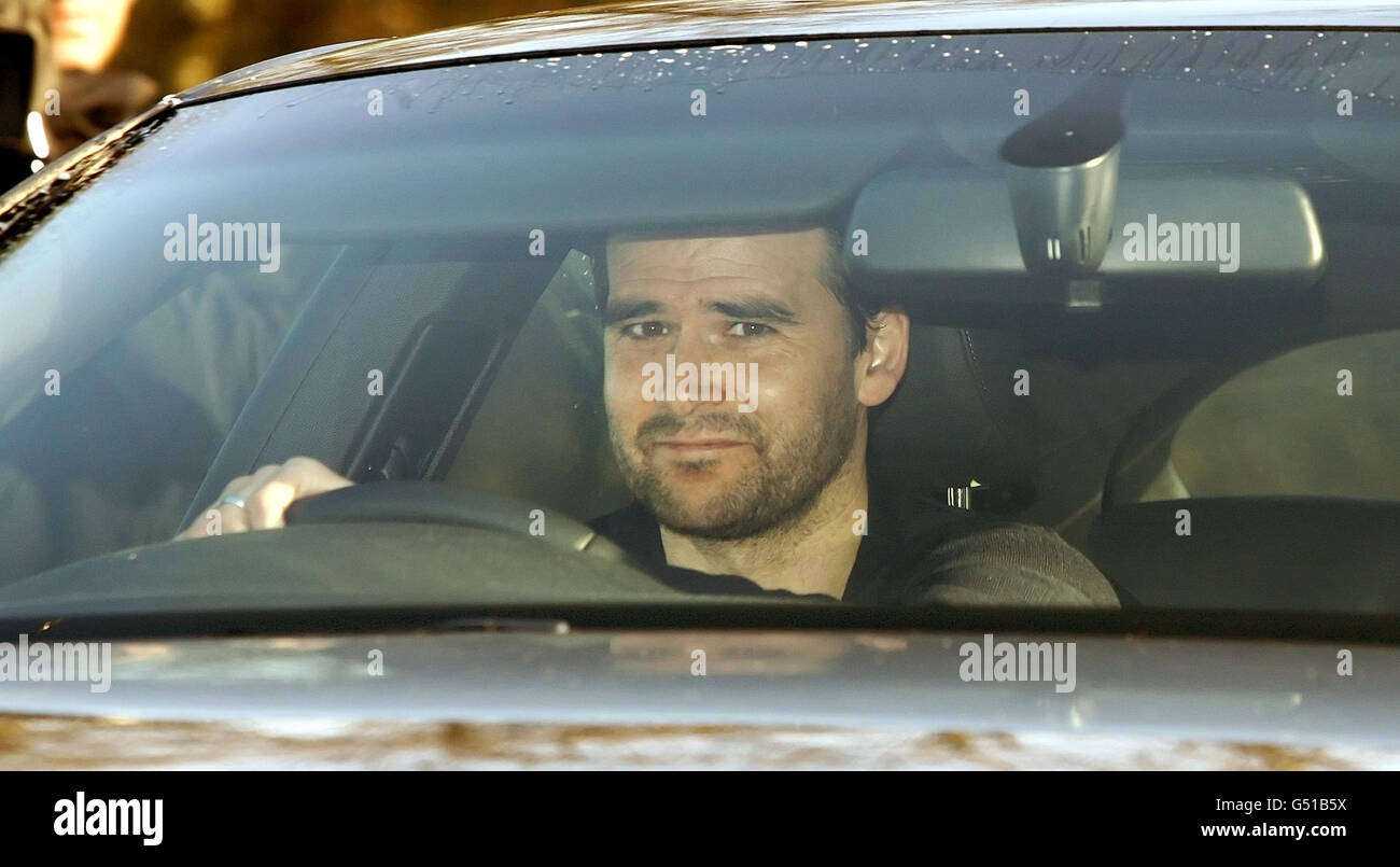 Rangers david healy arrives at murray park training ground hi-res stock ...