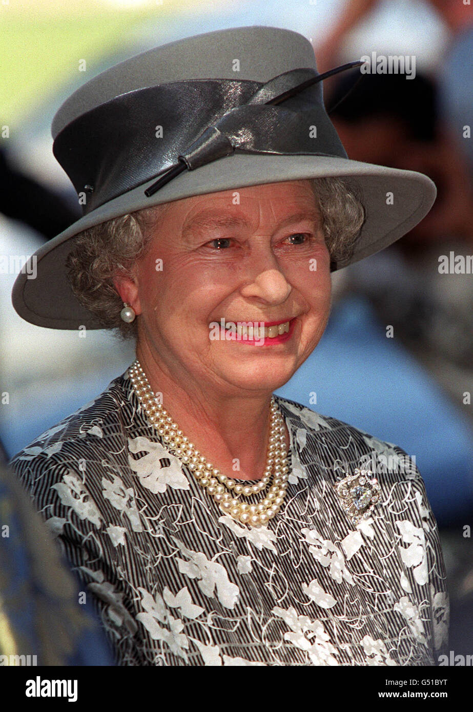 Lord charteris, queen elizabeth hi-res stock photography and images - Alamy