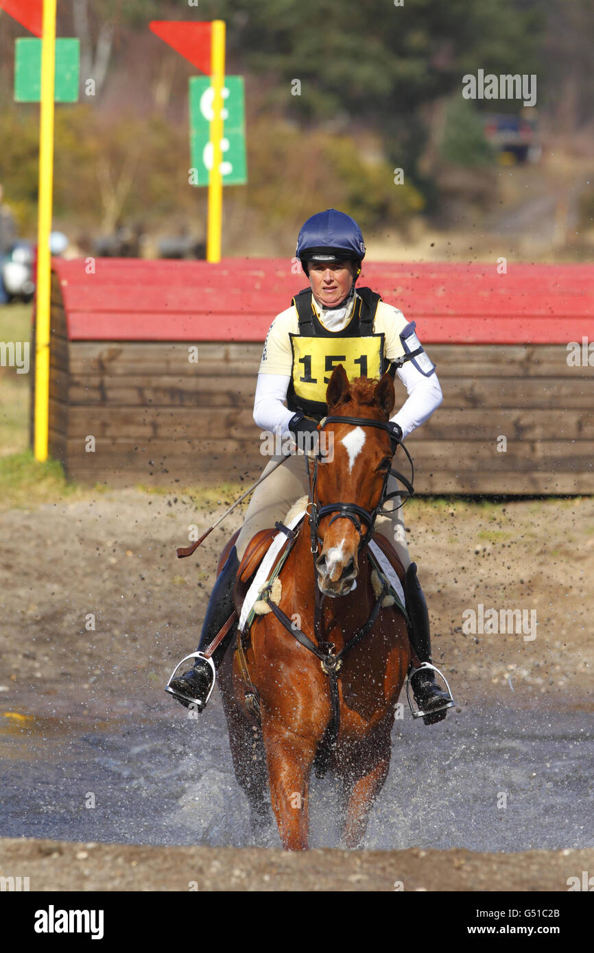 Pippa funnell horse redesigned compete trials tweseldown racecourse hi ...