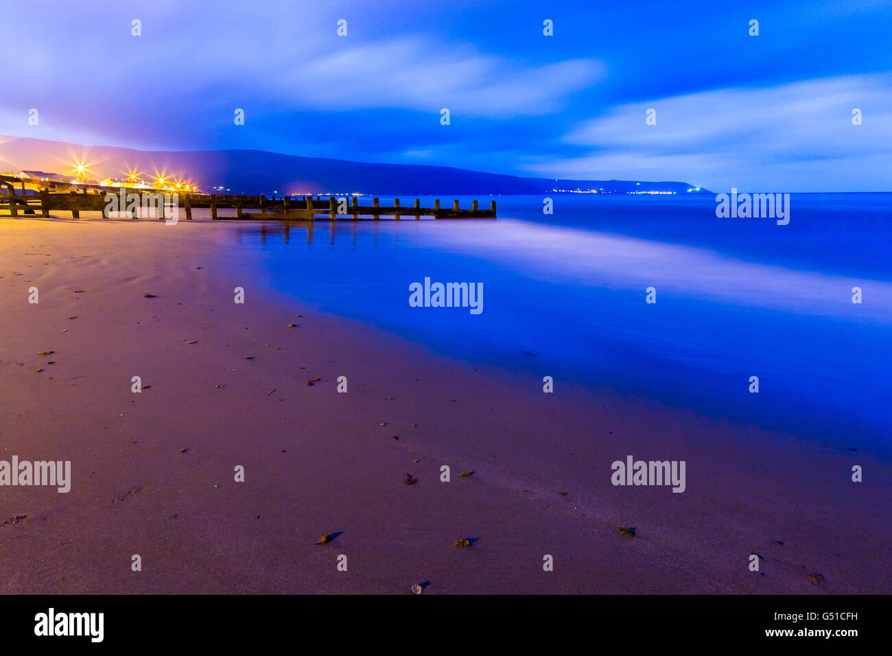Barmouth beach long exposure hi-res stock photography and images - Alamy