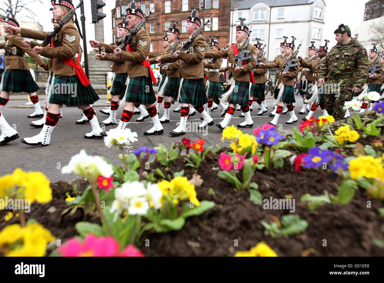 Royal regiment of scotland parade hi-res stock photography and images ...