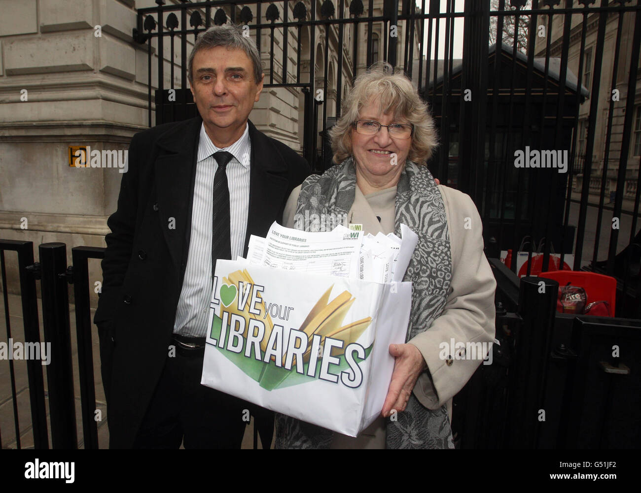 Speak up for Libraries protest Stock Photo - Alamy