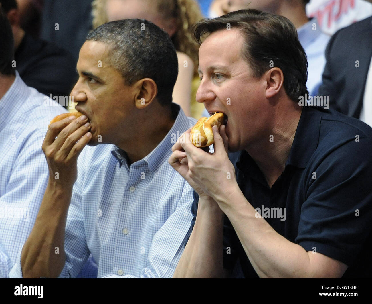 Prime Minister David Cameron and US President Barack Obama in Ohio as ...