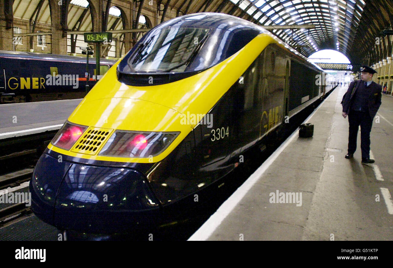 Transport - High Speed Trains - London - 2000 Stock Photo - Alamy