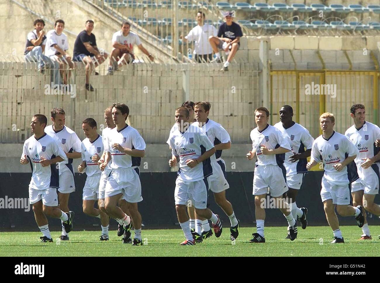 National stadium england football team training hi-res stock ...