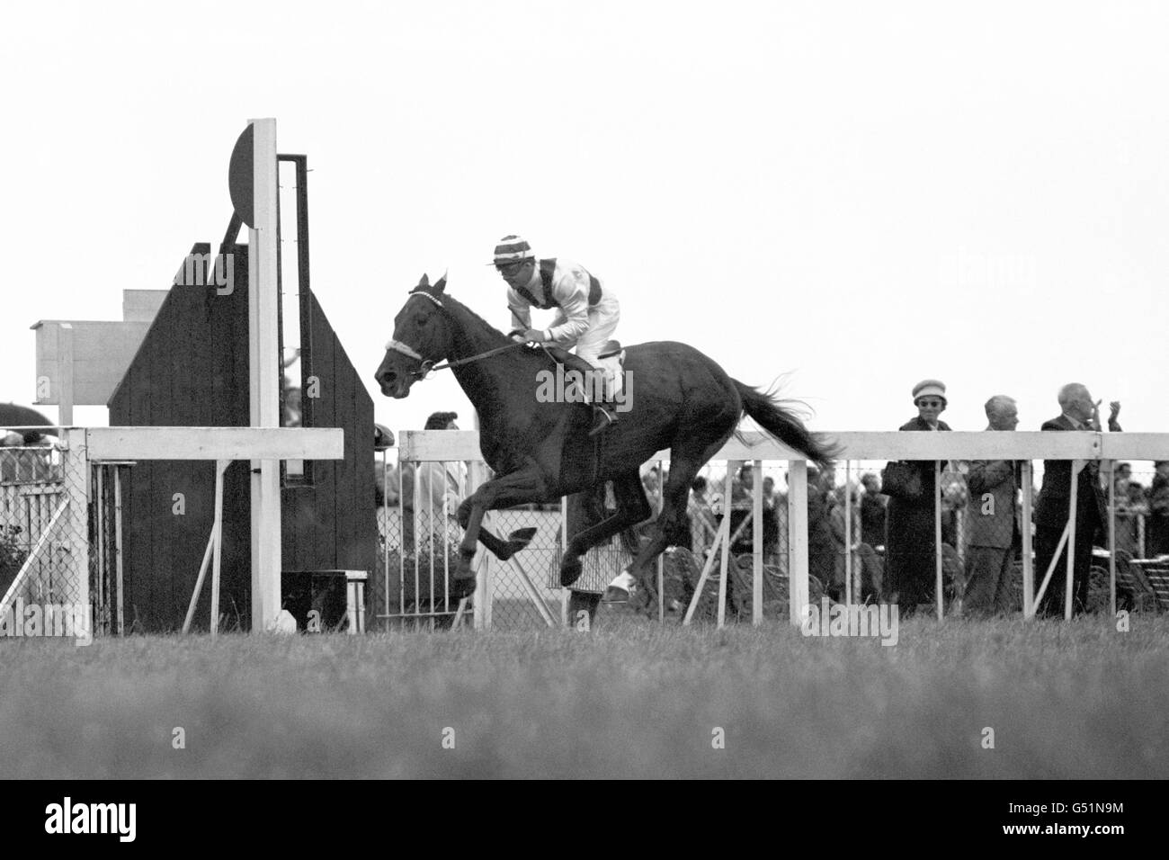 Horse Racing - Winston Churchill Stakes - Hurst Park, Surrey Stock ...