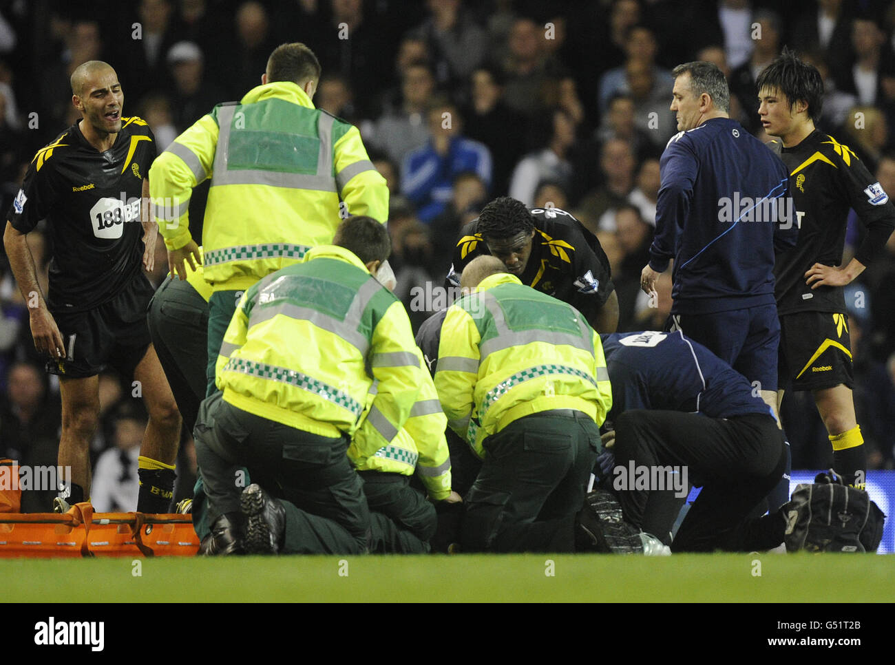 Darren pratley and dedryck boyata look on hi-res stock photography and ...