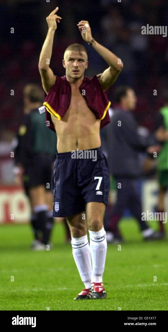Euro 2000 England v Portugal Stock Photo - Alamy