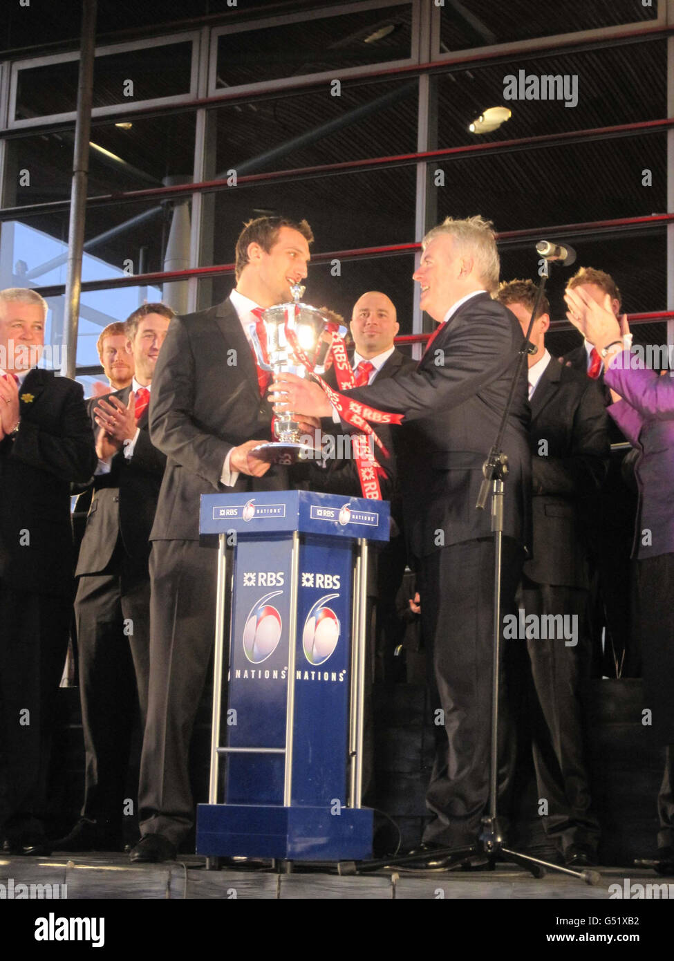 Heroes welcome for rugby players hi-res stock photography and images ...