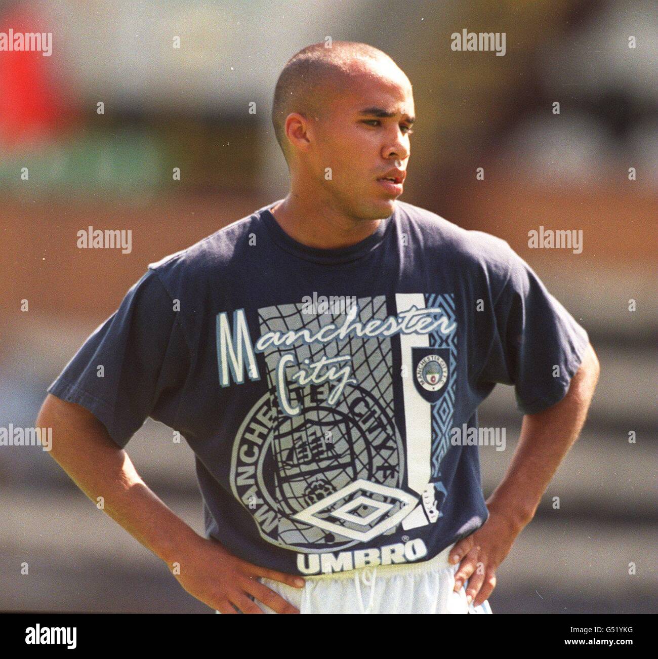 Fitzroy simpson hi-res stock photography and images - Alamy