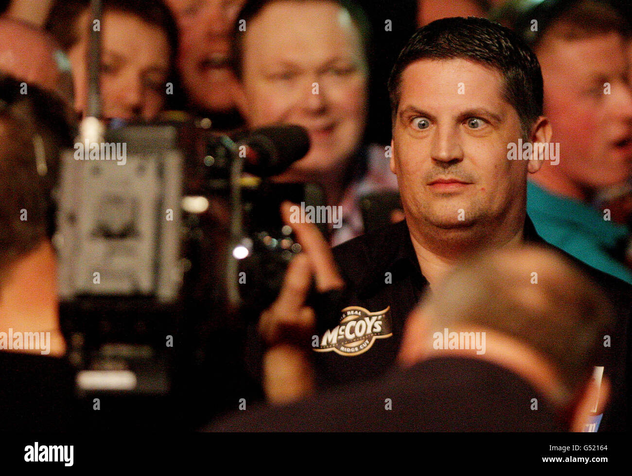 Darts mccoys premier league o2 arena hi-res stock photography and ...