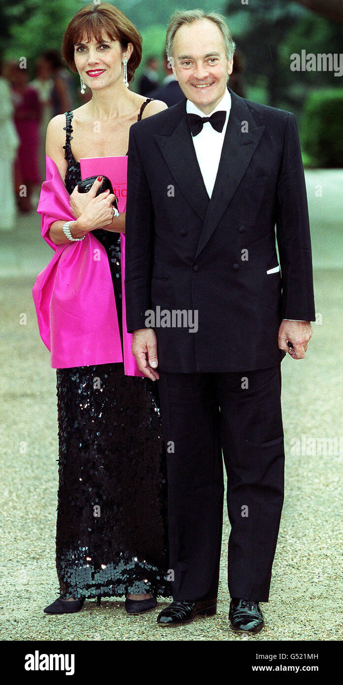 Serpentine palumbo hi-res stock photography and images - Alamy