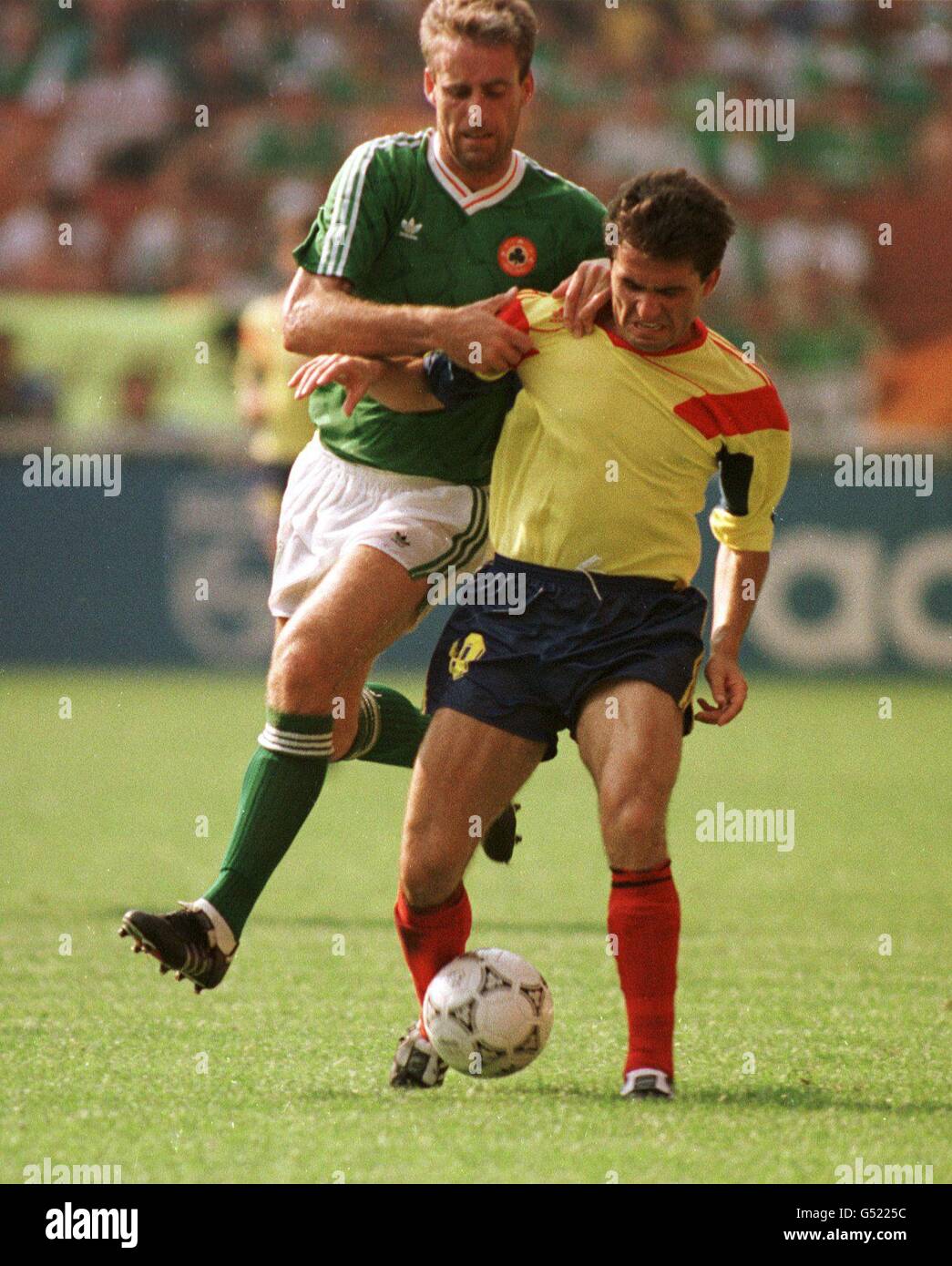 WORLD CUP FOOTBALL MATCH Stock Photo - Alamy