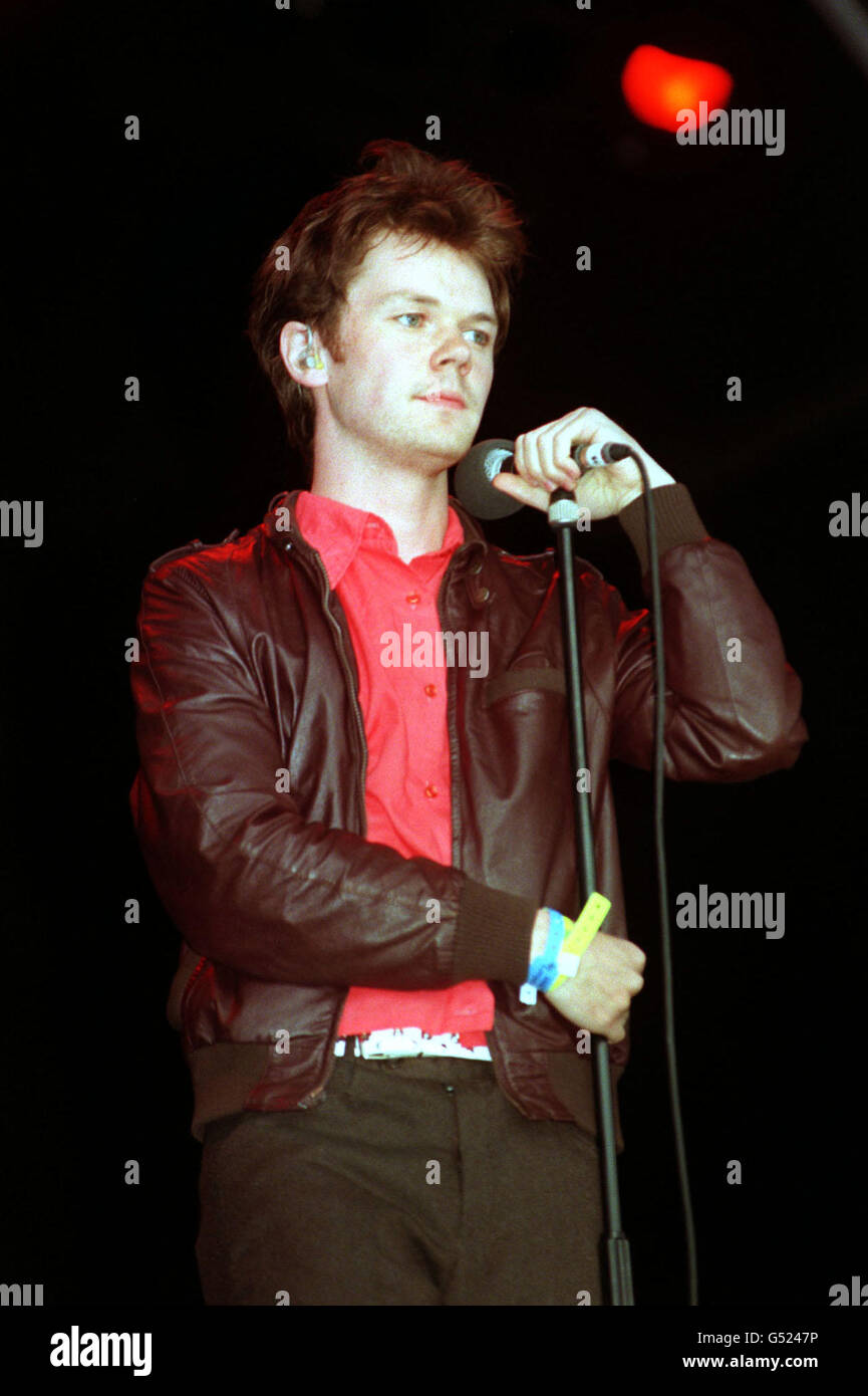 Roddy Woomble, lead singer of the band Idlewild on stage at the ...
