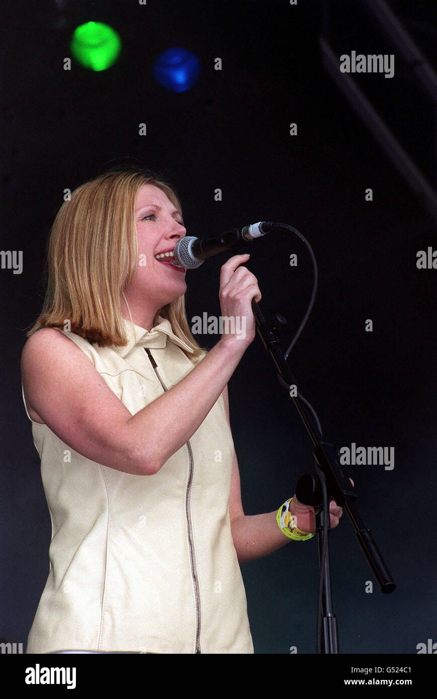 Sarah cracknell hi-res stock photography and images - Alamy