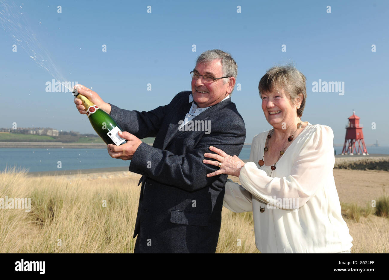 1 2 million on national lottery hi-res stock photography and images - Alamy
