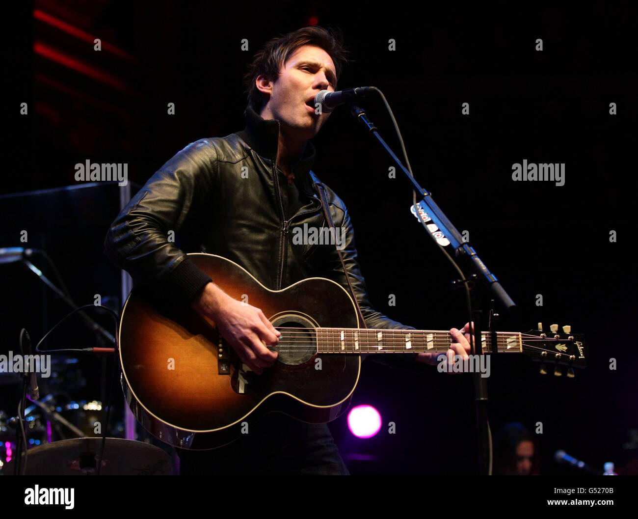 Paul freeman performing on stage teenage cancer trust series concerts ...