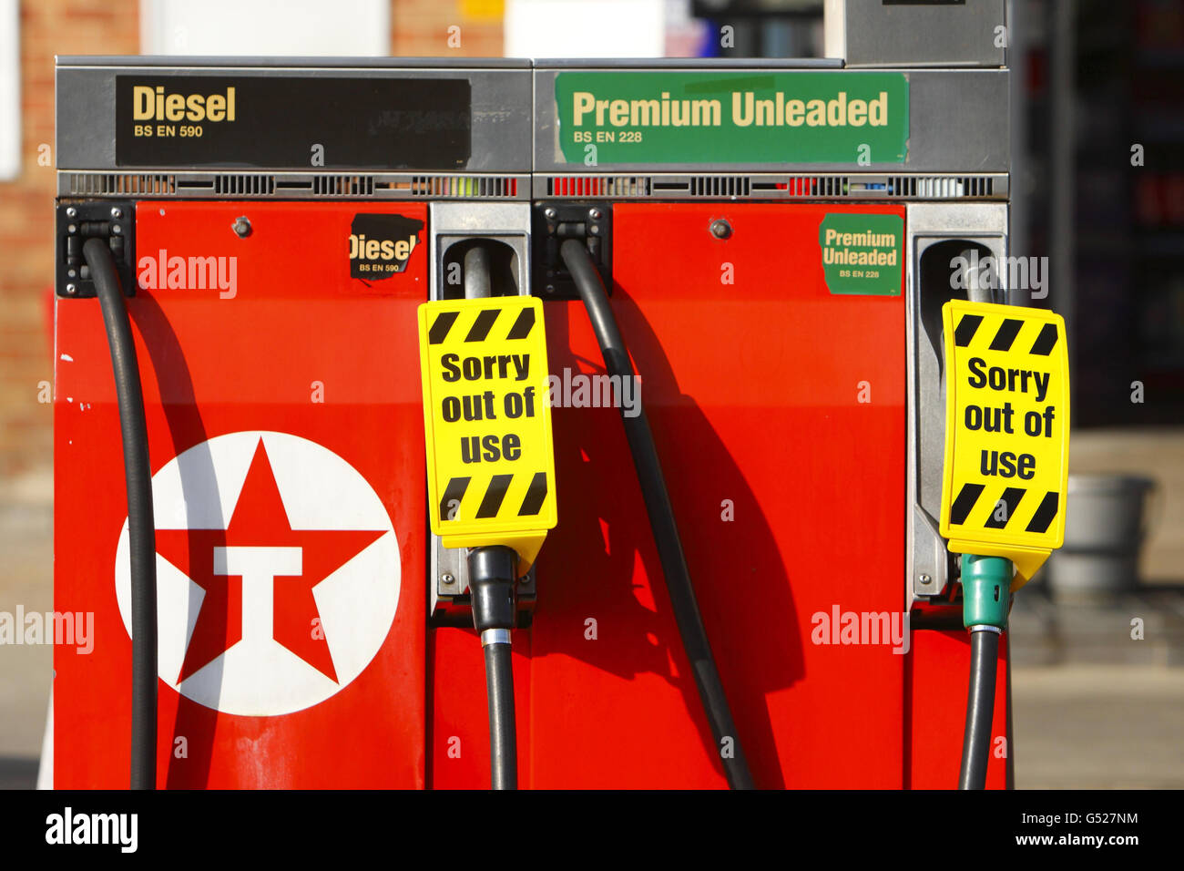 Closed petrol station tanker drivers hi-res stock photography and ...