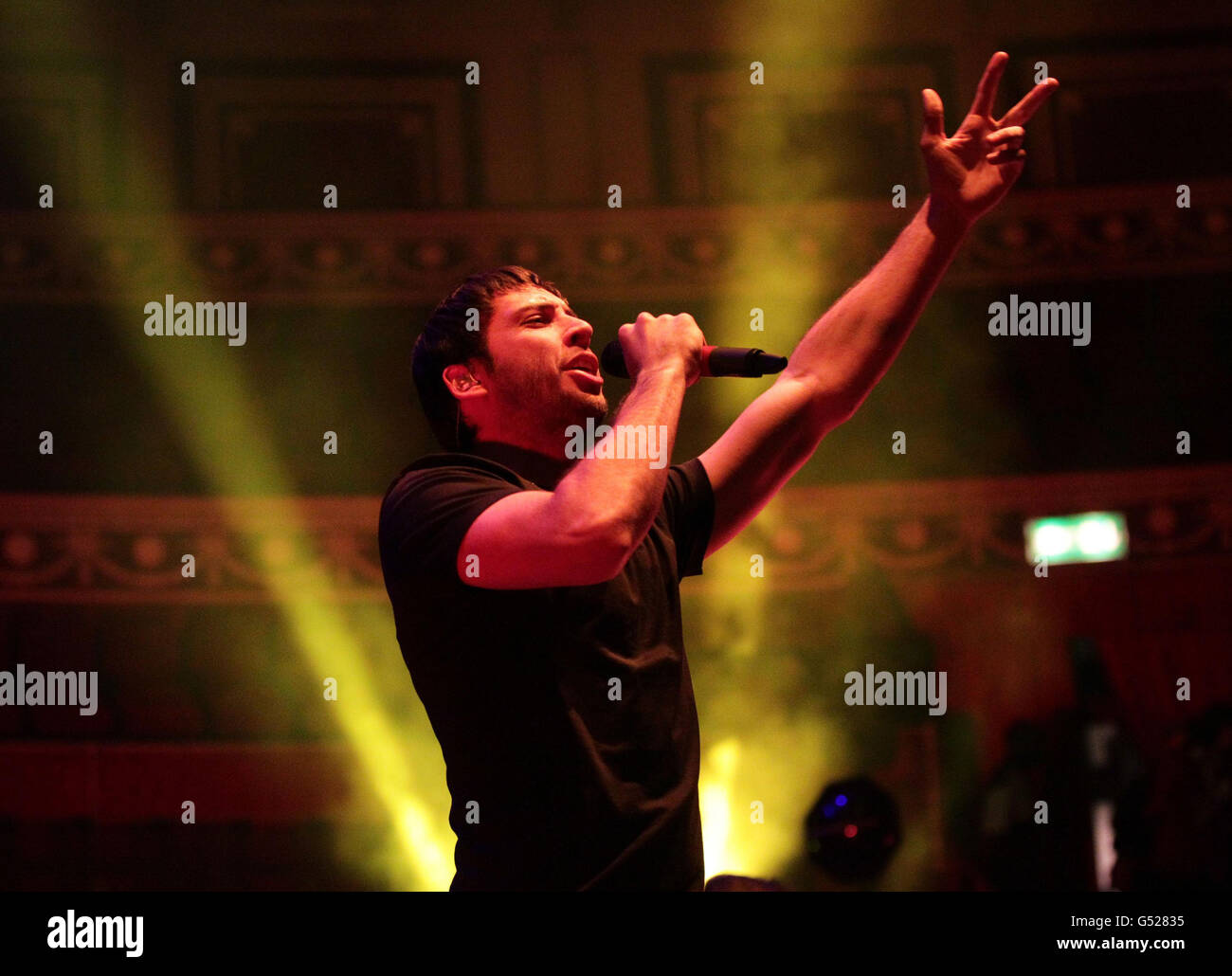 Teenage Cancer Trust Gigs - London. Singer Example, aka Elliot Gleave ...