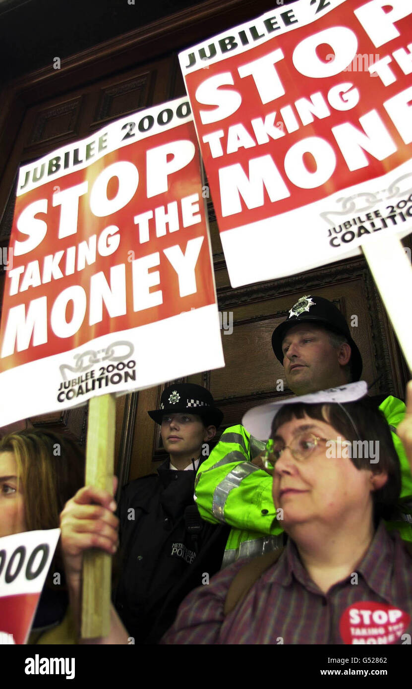 Jubilee 2000 Treasury protest Stock Photo - Alamy