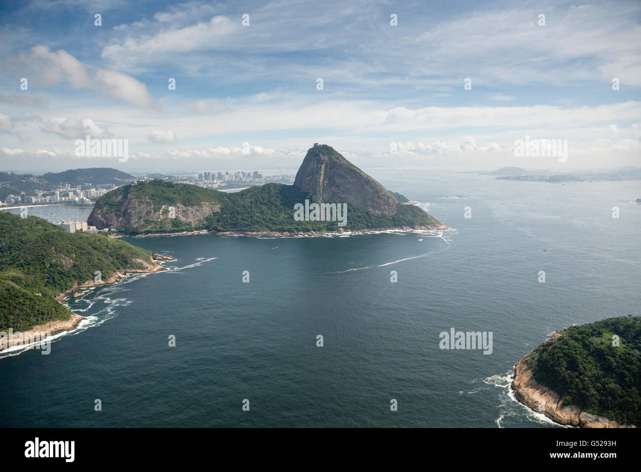 Sugar loaf guanabara bay hi-res stock photography and images - Alamy