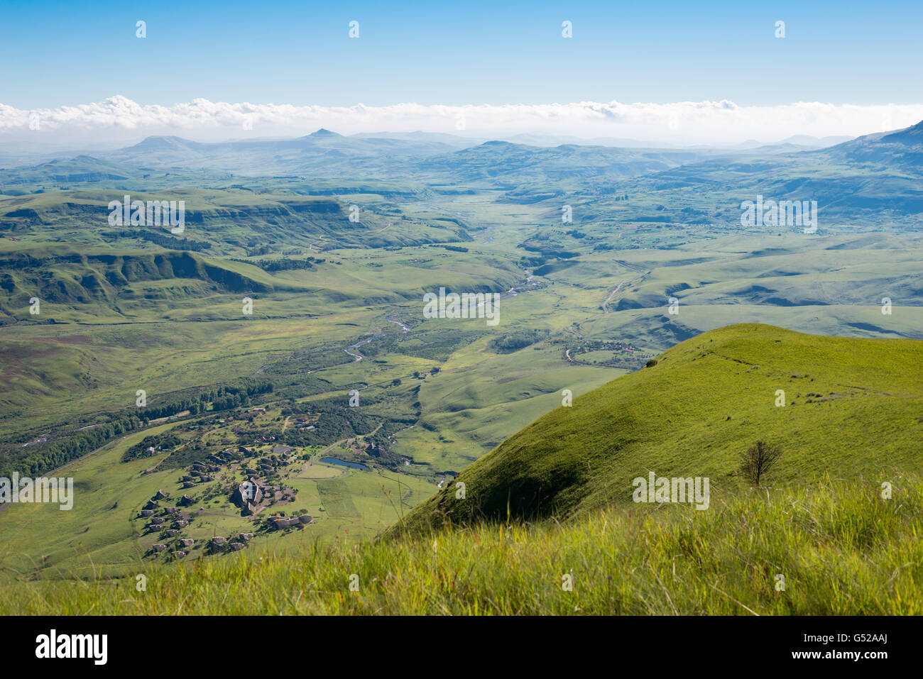 South Africa, KwaZulu-Natal, Giants Castle Game Reserve, Hiking at ...