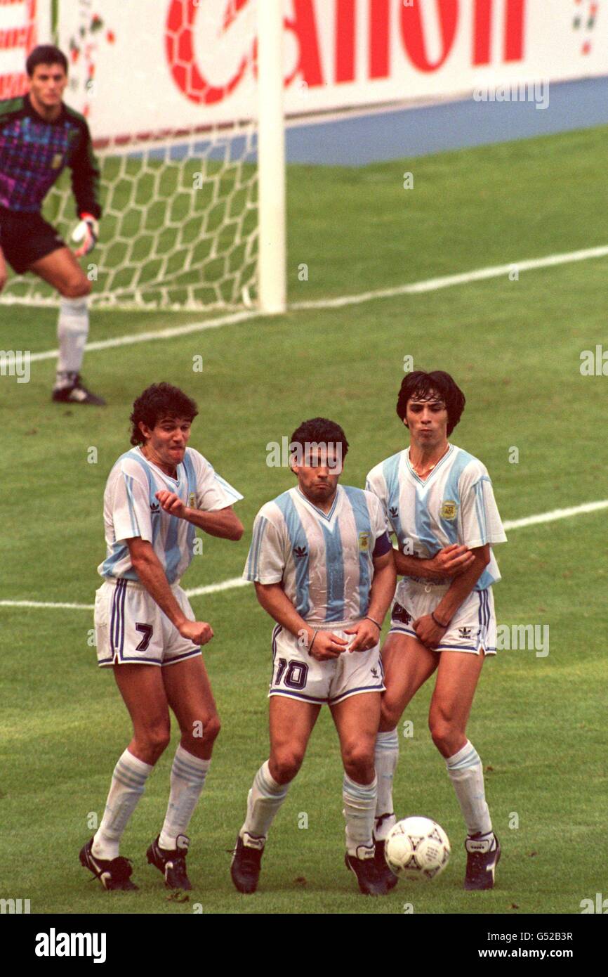 WORLD CUP FOOTBALL MATCH Stock Photo - Alamy