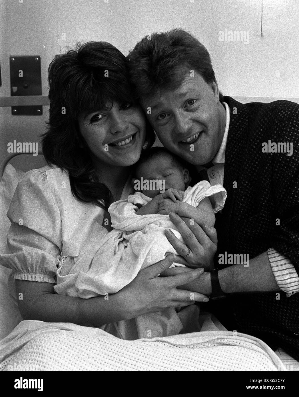 PA PHOTO 3/5/1988 TELEVISION PERSONALITIES KEITH CHEGWIN AND MAGGIE ...