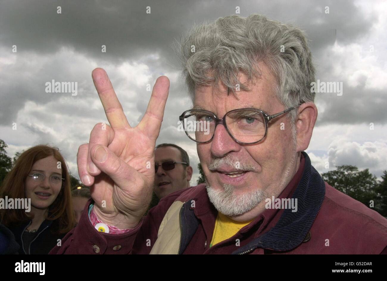 Rolf harris glastonbury festival hi-res stock photography and images ...