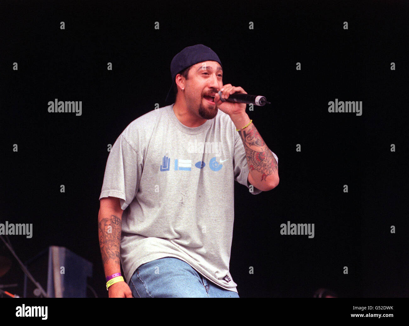 Glastonbury 2000 Cypress Hill Stock Photo - Alamy