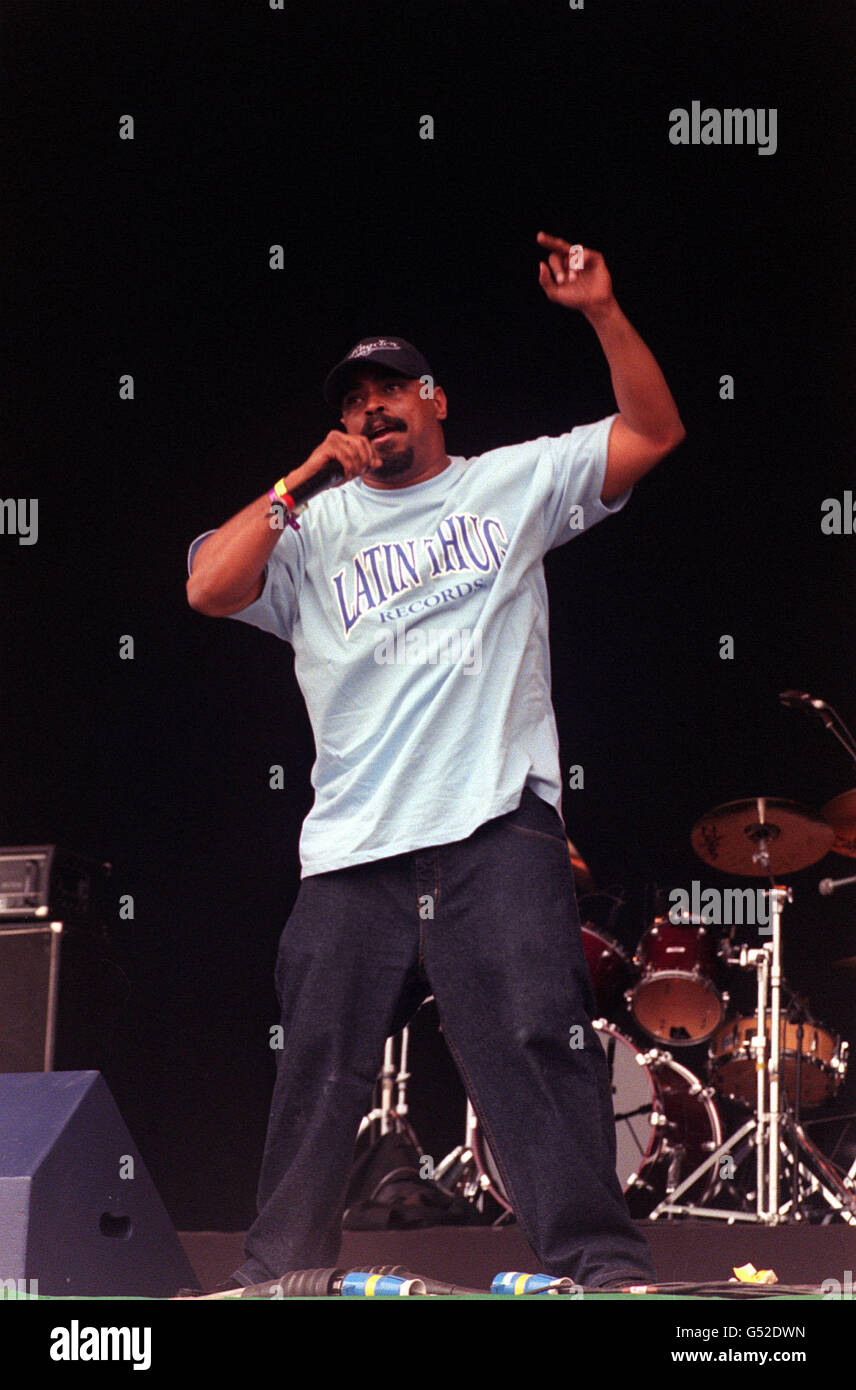 Glastonbury 2000 Cypress Hill Stock Photo - Alamy