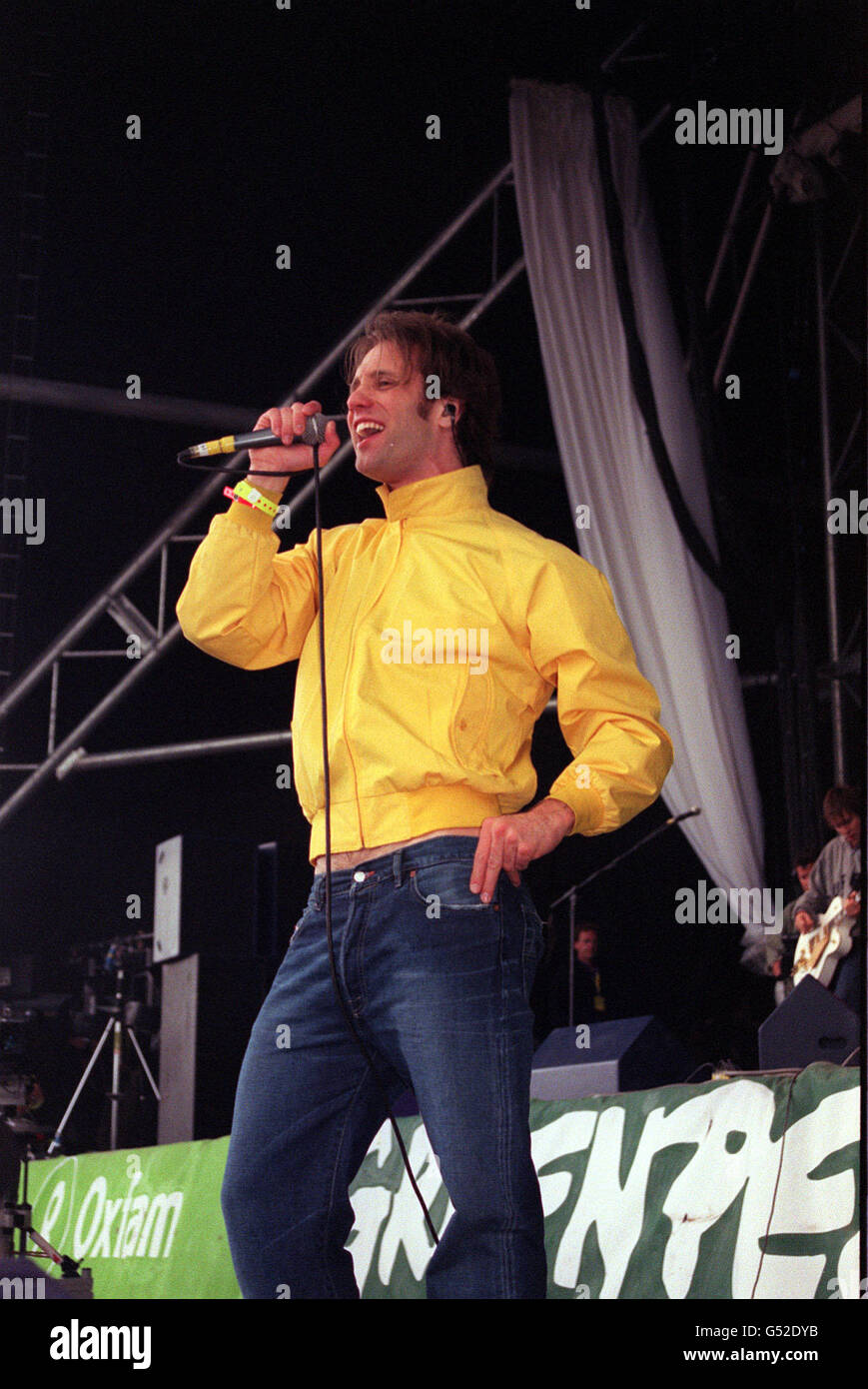 Gary Stringer, lead singer of the band Reef performs on stage at the ...