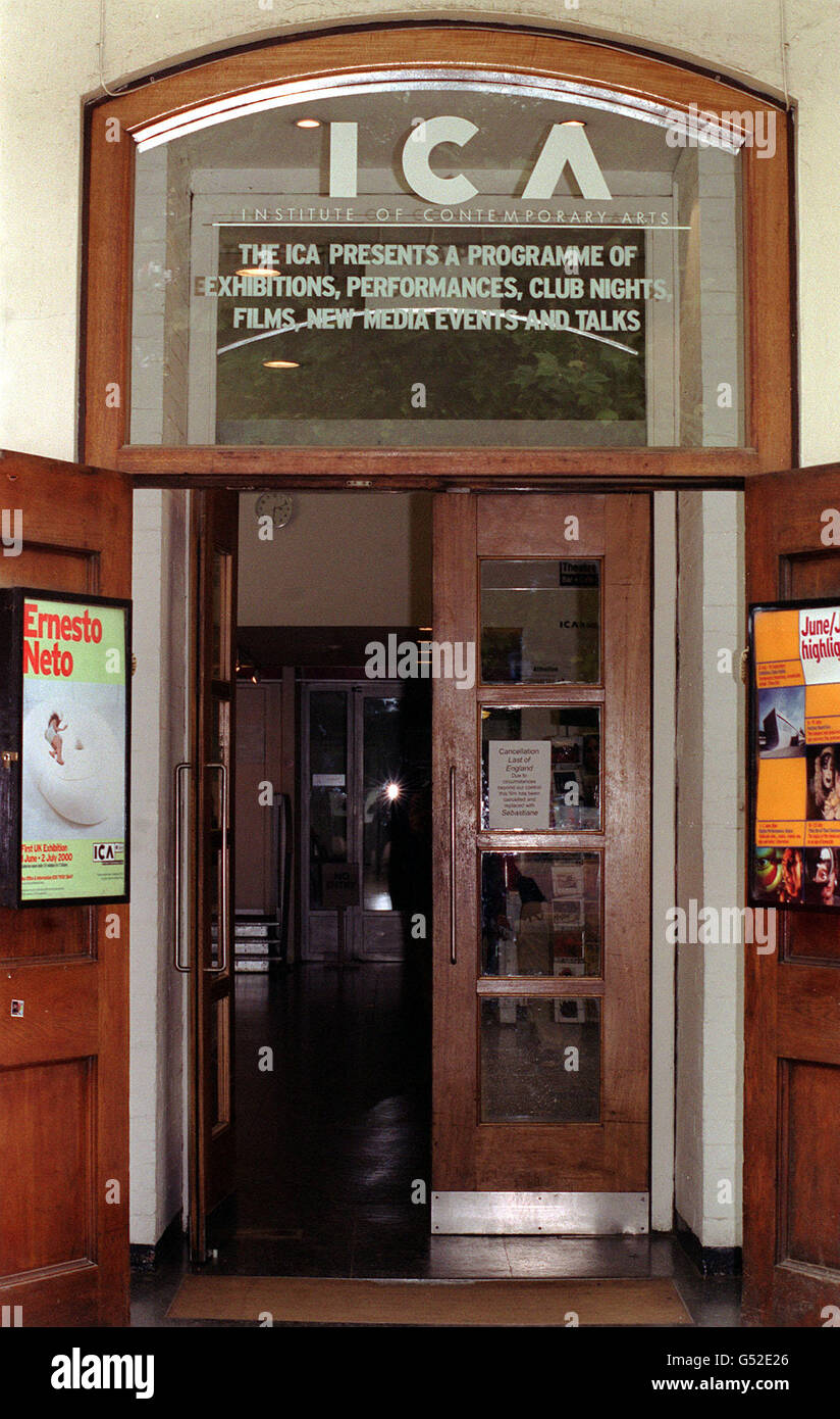 At the ica on the mall hi-res stock photography and images - Alamy