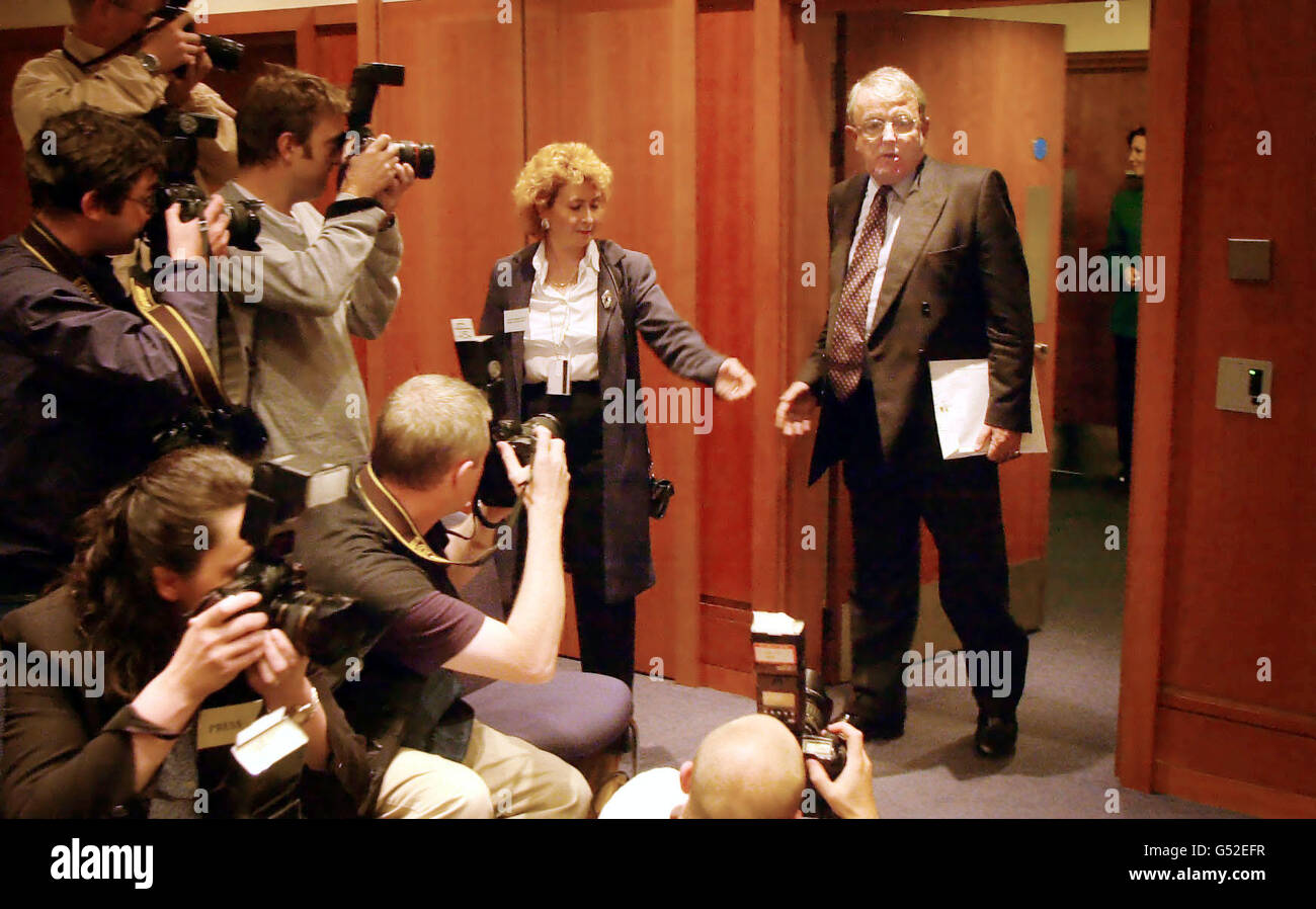 Bell standard hi-res stock photography and images - Alamy