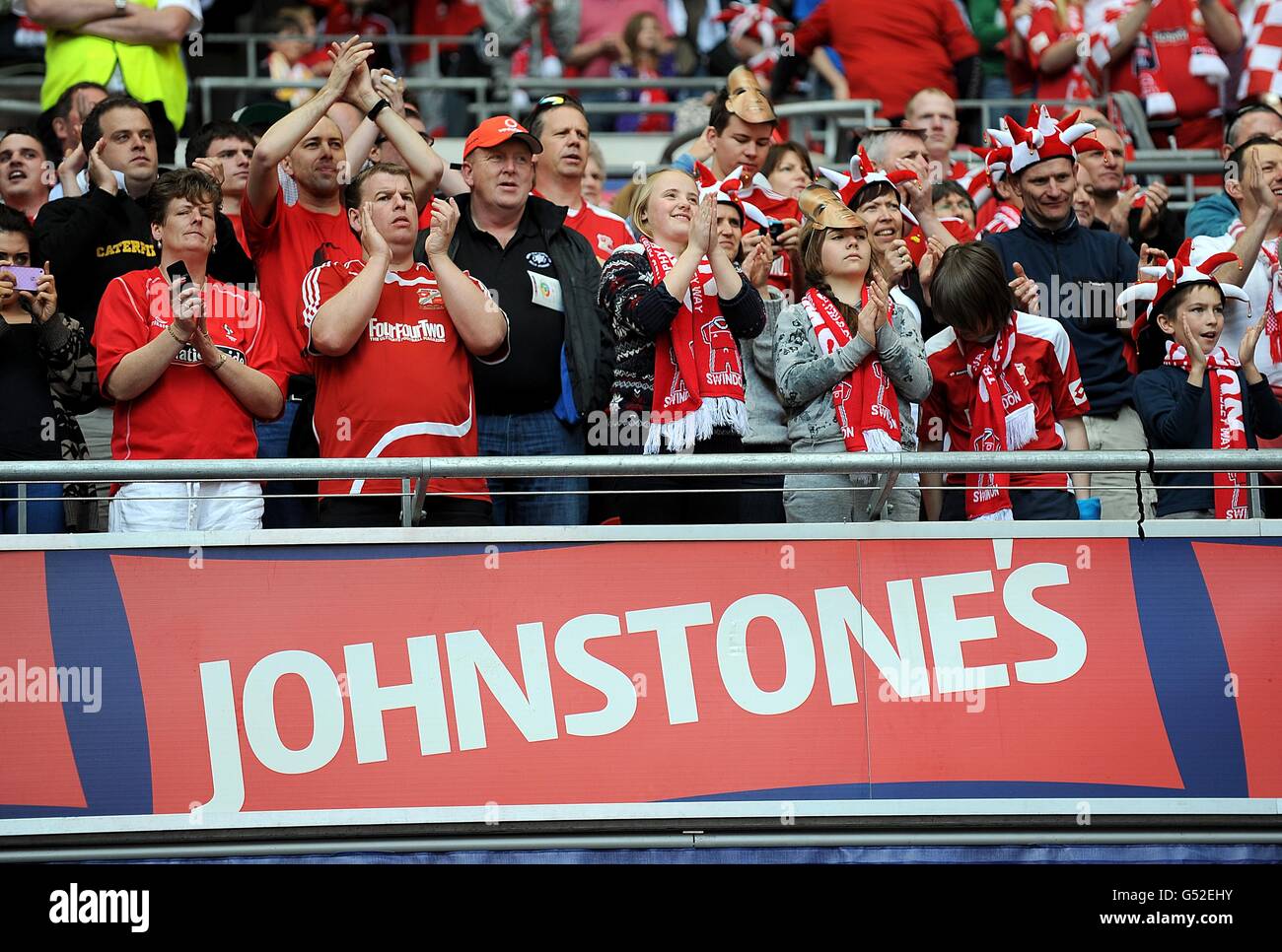 Swindon Town fans at Wembley Stadium prior to kick-off Stock Photo - Alamy