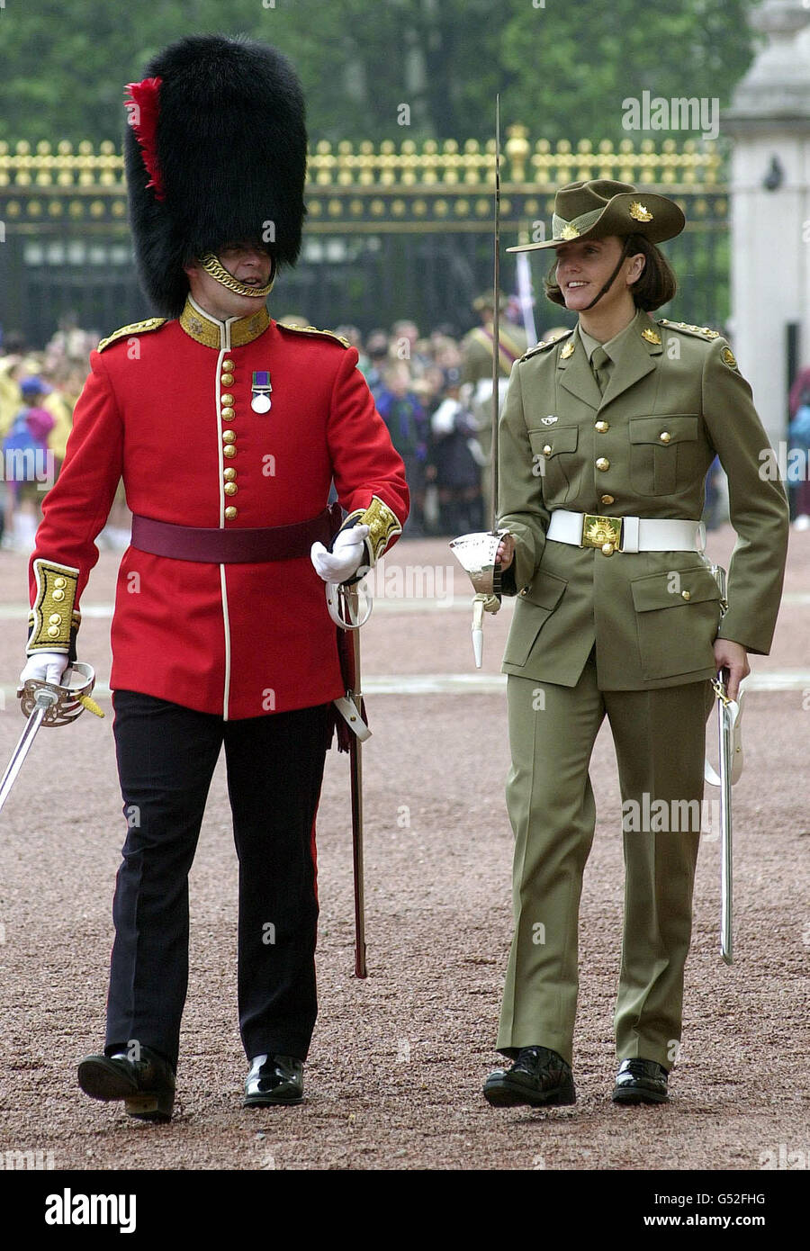 Captian Cynthia Anderson Takes Up Ceremonial Duties Outside Buckingham ...