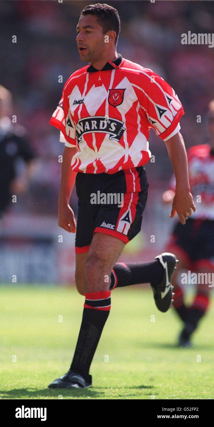 Brian gayle sheffield united hi-res stock photography and images - Alamy