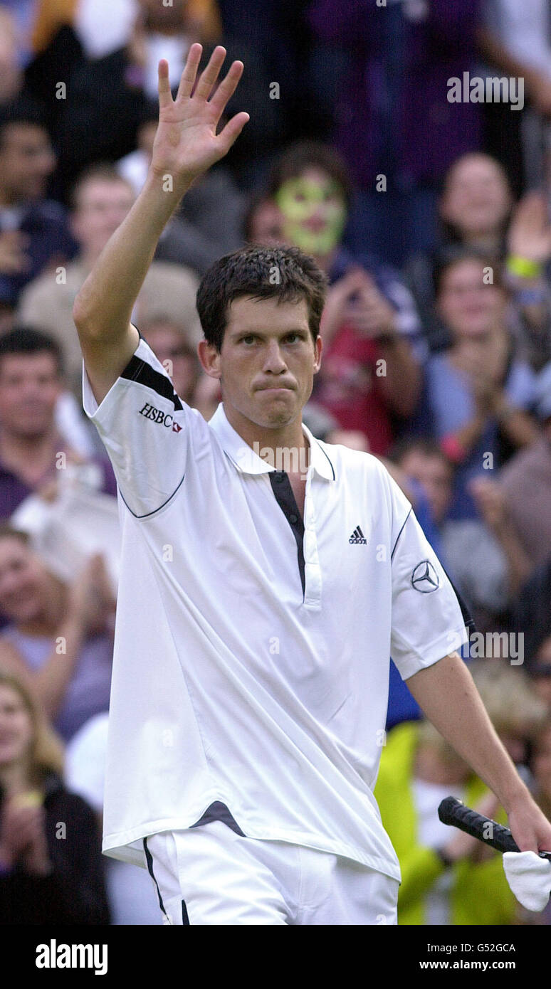 Sport tennis waving tim henman hi-res stock photography and images - Alamy
