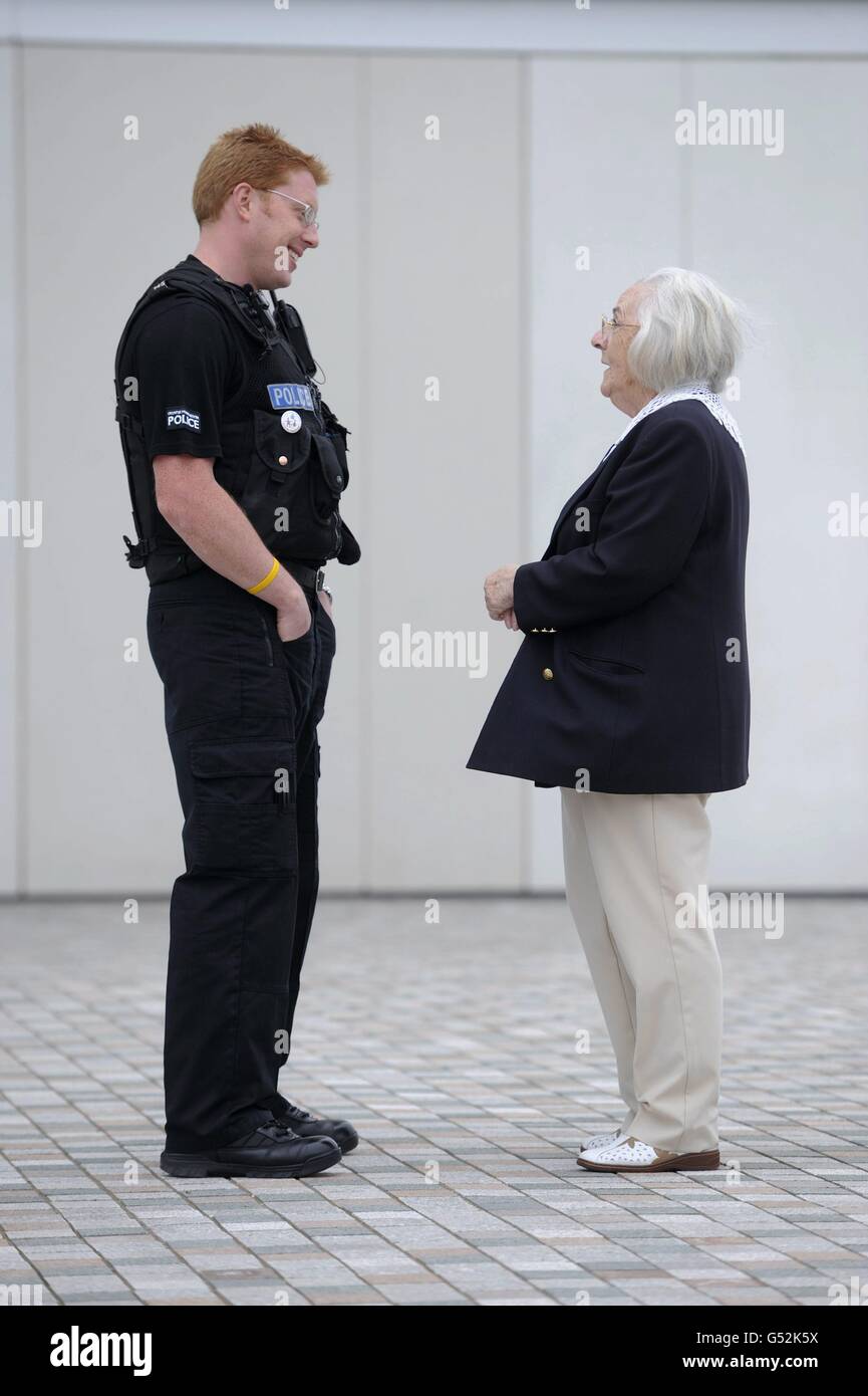 News courts walters hi-res stock photography and images - Alamy